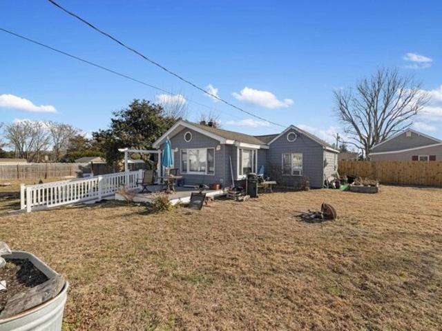 Seashore Rd, Erma, Home For Sale