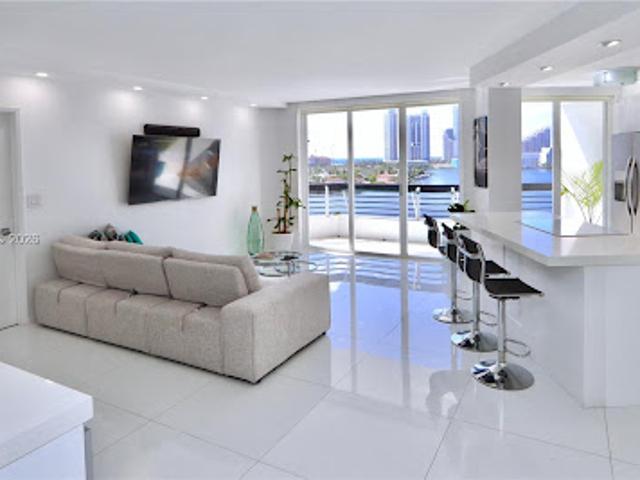 Seaside apartment