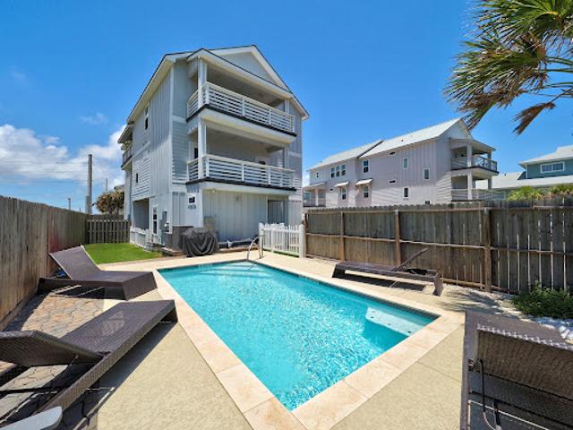Seaside house with garden and terrace
