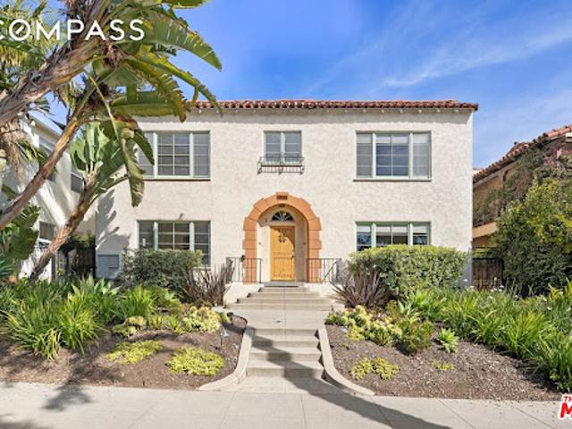 Seaside house with garden