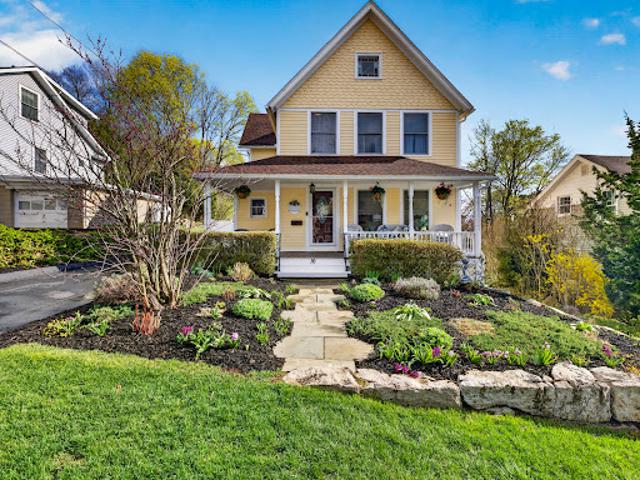 House with garden and terrace
