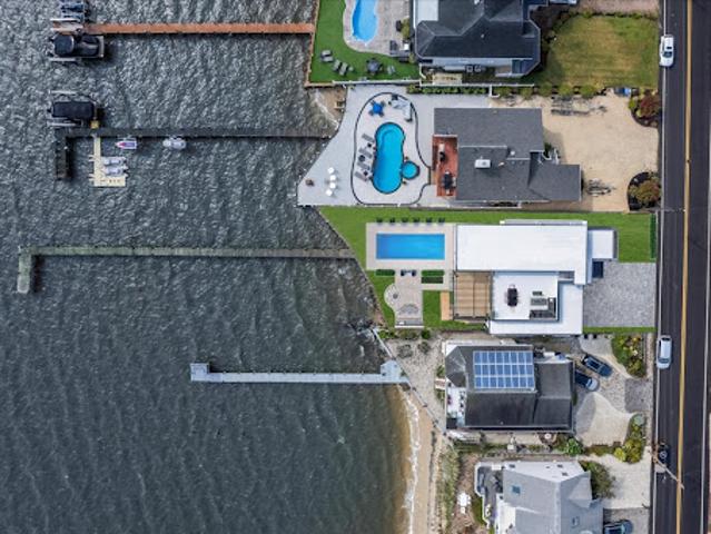 Seaside house with terrace