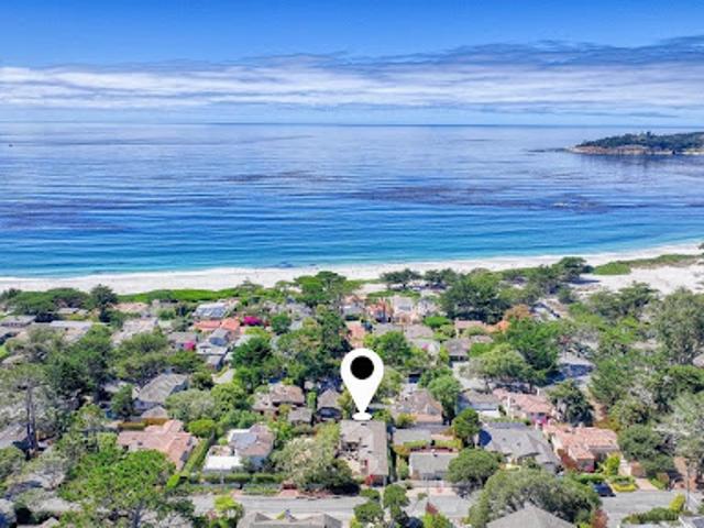 Seaside house with terrace