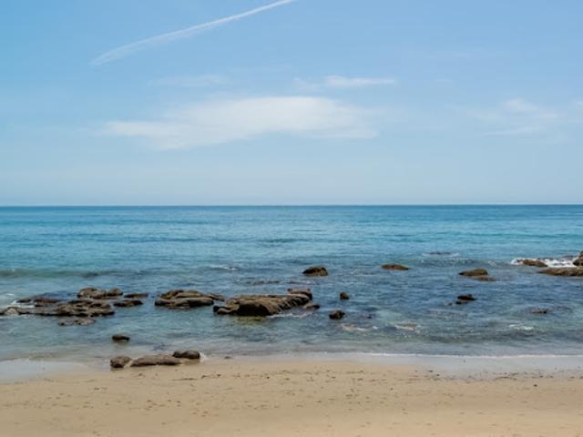 Seaside land