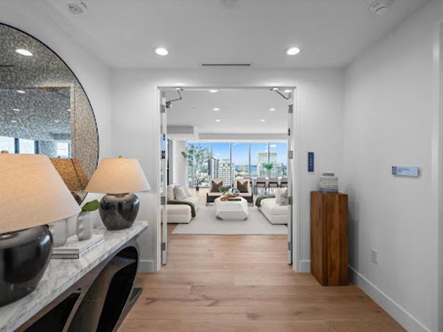 Seaside property with pool
