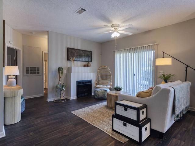 Seasons at Umstead Apartment Homes 1 Bedroom Apartment for Rent at 8531 Summersweet Ln, Raleigh, NC 27612