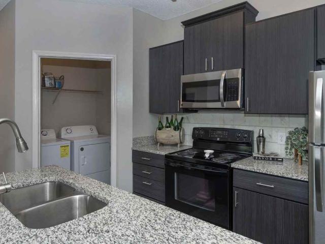 Seasons at Umstead Apartment Homes 2 Bedroom Apartment for Rent at 8531 Summersweet Ln, Raleigh, NC 27612
