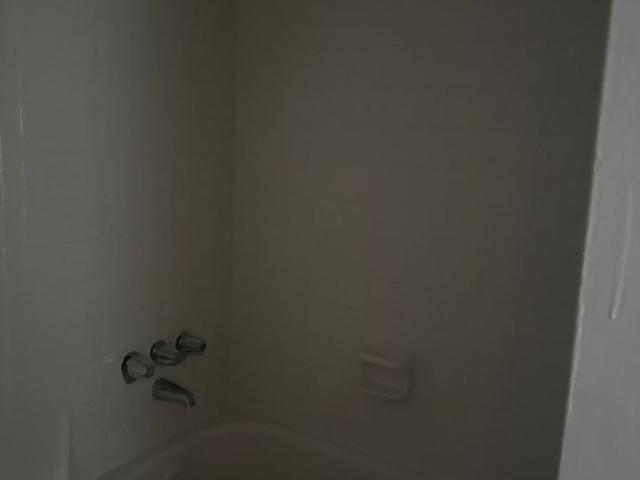 Sebring Apartments 3 Bedroom Apartment for Rent at 9501 Beechnut St, Houston, TX 77036 Sharpstown