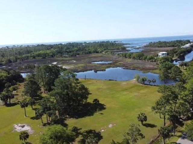 Section of Shell Point Rd and Kornegay Way, Crawfordville, FL 32327