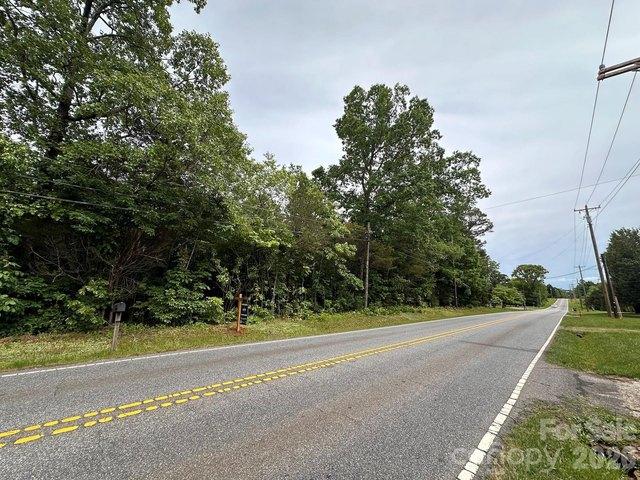 Section House Rd, Hickory, NC 28601