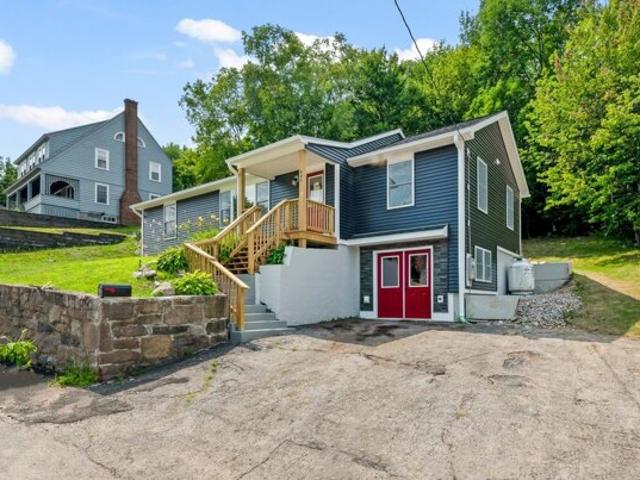Second Ave, Berlin, Home For Sale