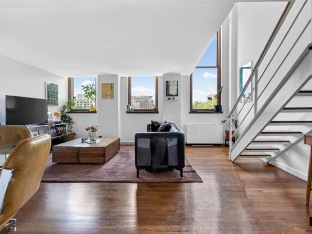 Second Ave Unit,new York, Condo For Sale