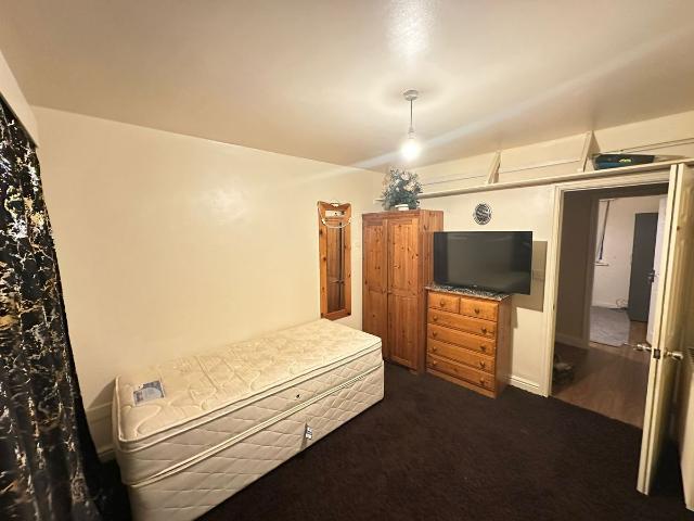 Second Avenue, Birmingham B9, Room to rent, £500 pcm | PrimeLocation