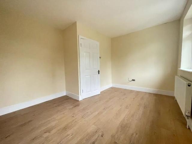 Second Avenue, Dagenham RM10, 2 bed town house to rent, £1,900 pcm | PrimeLocation