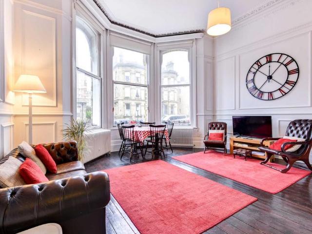 Second Avenue, Hove 2 bed flat to rent £4,117 pcm £950 pw