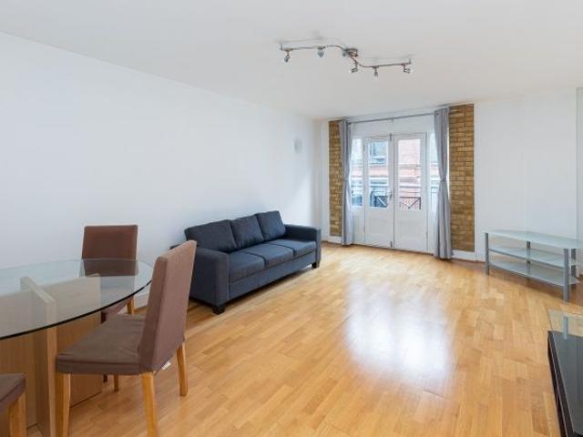 Second floor two bedroom apartment in a sought after development with communal gardens, just moments from London Bridge station