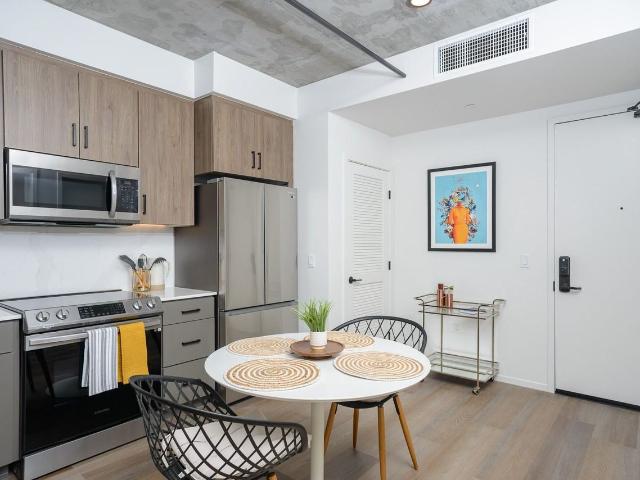 Secoya Apartments Studio Apartment for Rent at 3067 5th Ave, San Diego, CA 92103 Park West