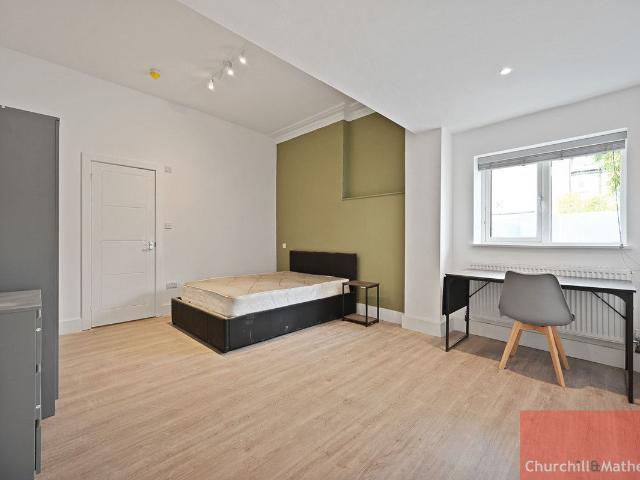Sedgeford Road, London, 0 W12, Room to rent, £1,300 pcm | PrimeLocation