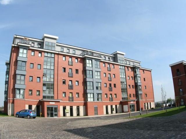 Sedgewick Court, Warrington WA2, 2 bed flat to rent, £900 pcm | PrimeLocation