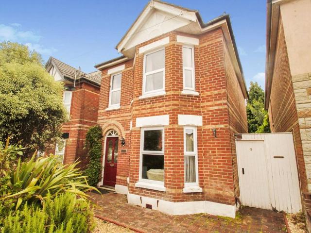 Sedgley Road, Bournemouth BH9 5 bed property to rent £2,875 pcm £663 pw