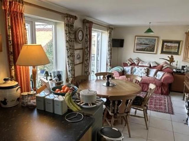Seeking a Lodger in Evesham