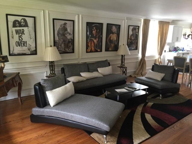 Seeking a Roommate to share beautiful Apt
