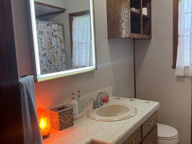 Seeking Female Roomate_Room for Rent_All Bills Inc