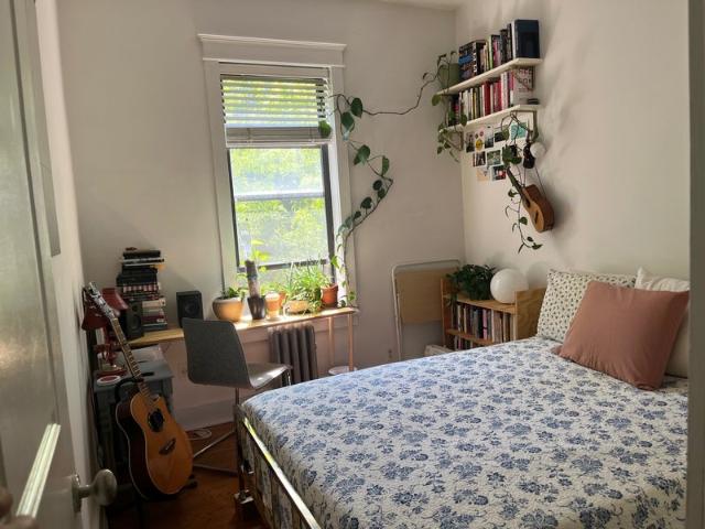 Seeking long term subletter for room in Park Slope