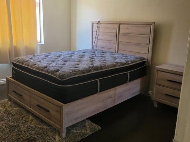 Seeking responsible long term roommate