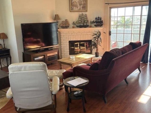 Seeking Roomate in Town House