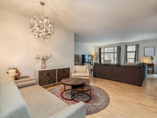 Seeking Roommate for Condo in Milwaukee