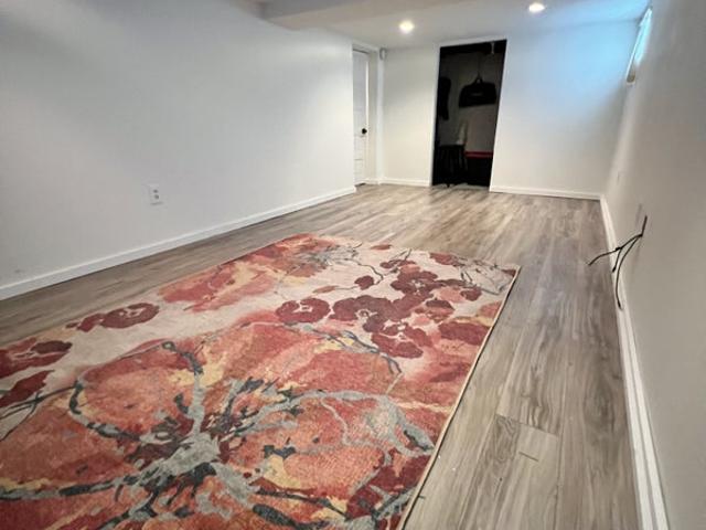 Seeking roommate