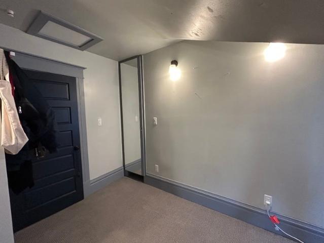Seeking third roommate in the U District $966/mo