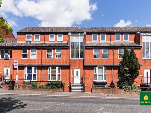 Sefton House, Grosvenor Road, Aldershot GU11, 1 bed flat to rent, £1,050 pcm | PrimeLocation