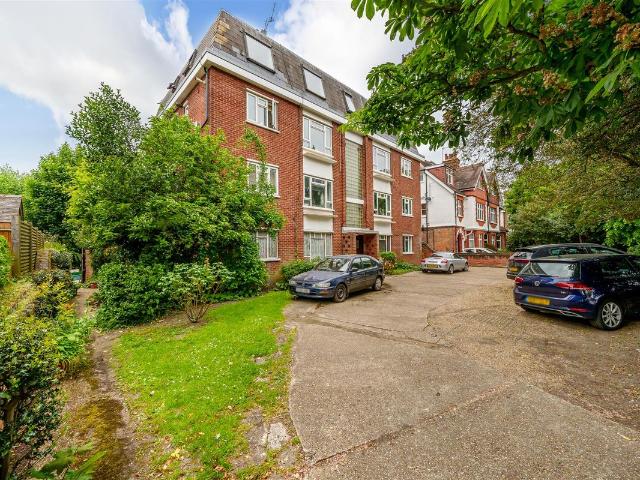 Sefton Lodge, Richmond Road, Kingston Upon Thames KT2, 2 bed flat to rent, £2,300 pcm | PrimeLocation