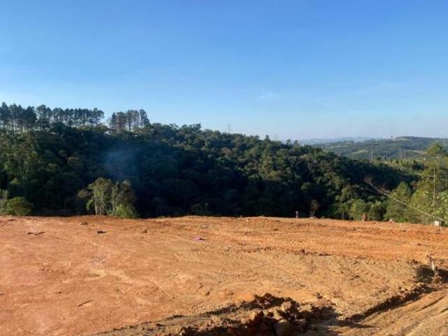 Segurança e Tranquilidade: Terreno em Ibiúna