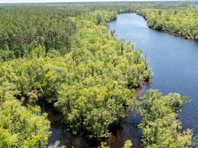 Seine River Ct, Kingsland, GA 31548