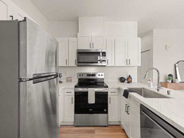 Selah 1 Bedroom Apartment for Rent at 3579 S G St, Tacoma, WA 98418 South End