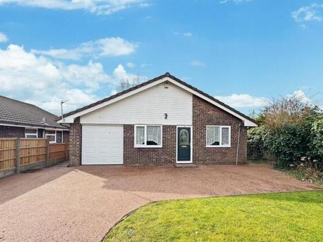 Selbourne Close, Westhoughton, 3 Bedroom Detached