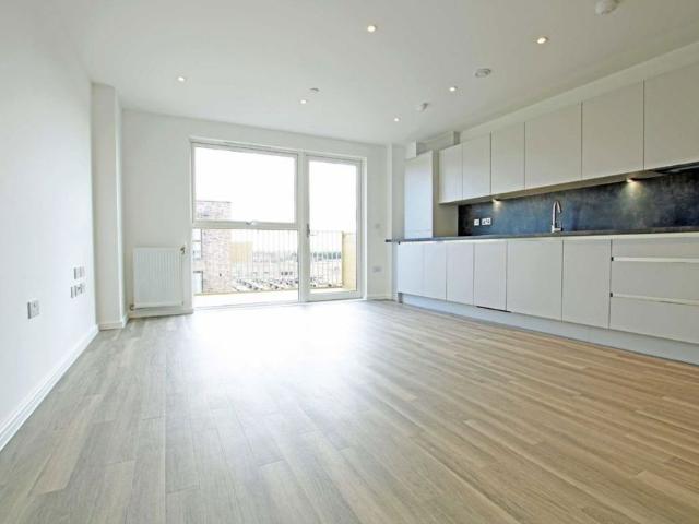Selbourne Avenue, TW3, London