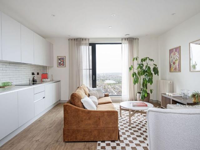 Selbourne Road, Walthamstow E17, 1 bed flat to rent, £2,420 pcm | PrimeLocation