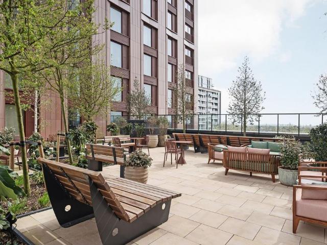 Selbourne Road, Walthamstow, E17 1 bed flat to rent £2,585 pcm £597 pw