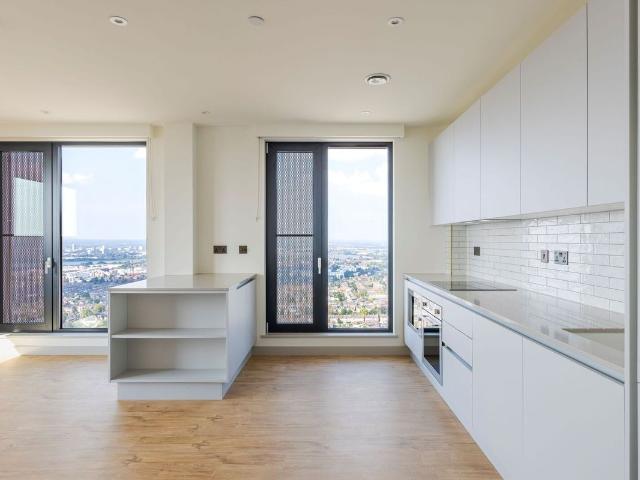 Selbourne Road, Walthamstow E17, 2 bed flat to rent, £3,010 pcm | PrimeLocation