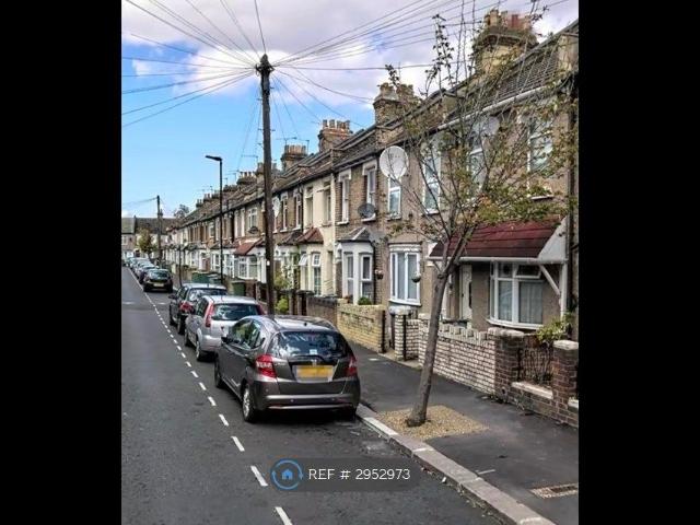 Selby Road, London E13, 3 bed terraced house to rent, £2,100 pcm | PrimeLocation