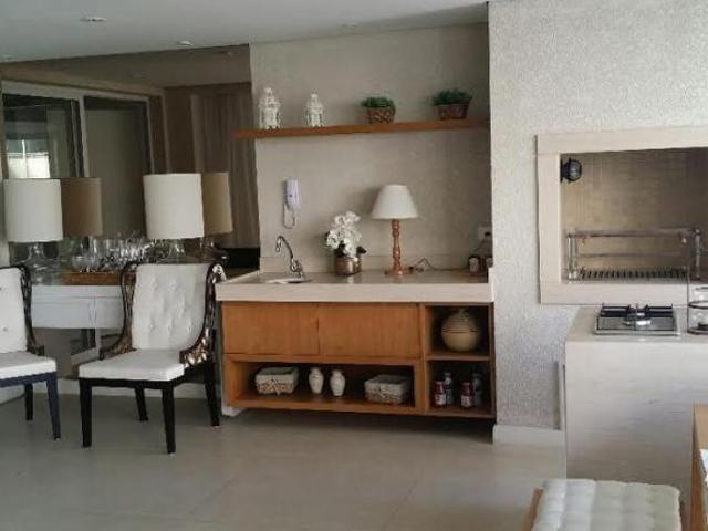 Selective, varanda gourmet, completo e bem localizado, morumbi