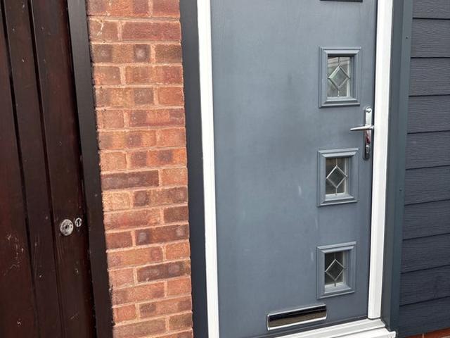 Self Contained Apartment to Let