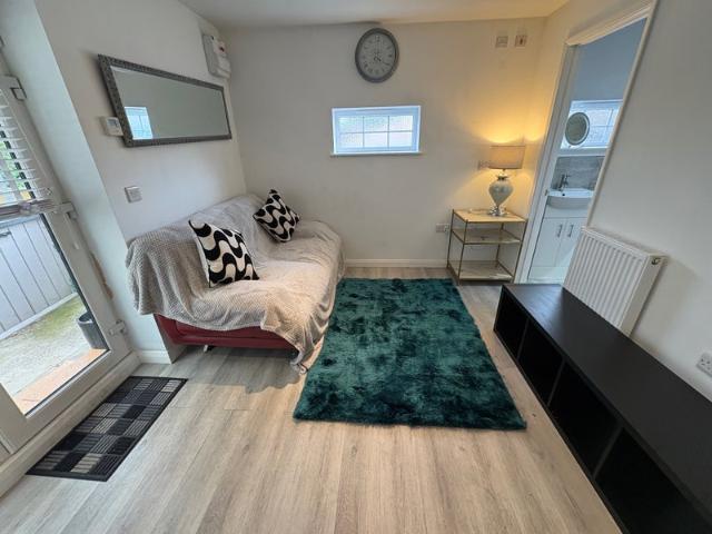 Self contained flat
