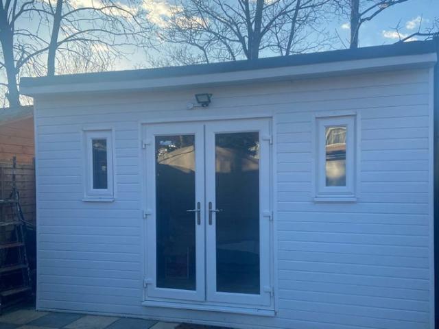 Self contained fully furnished studio flat