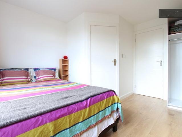 Self Contained Studio Shared House Golders Green