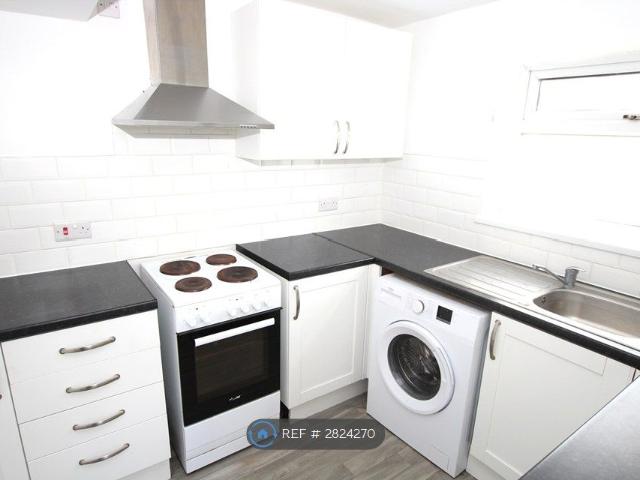 Sellens Cottages, Sheerness ME12, 2 bed semi detached house to rent, £995 pcm | PrimeLocation